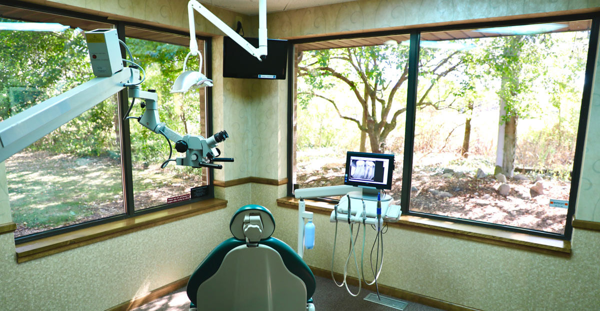 Post Operative Lindemann Root Canal Specialists